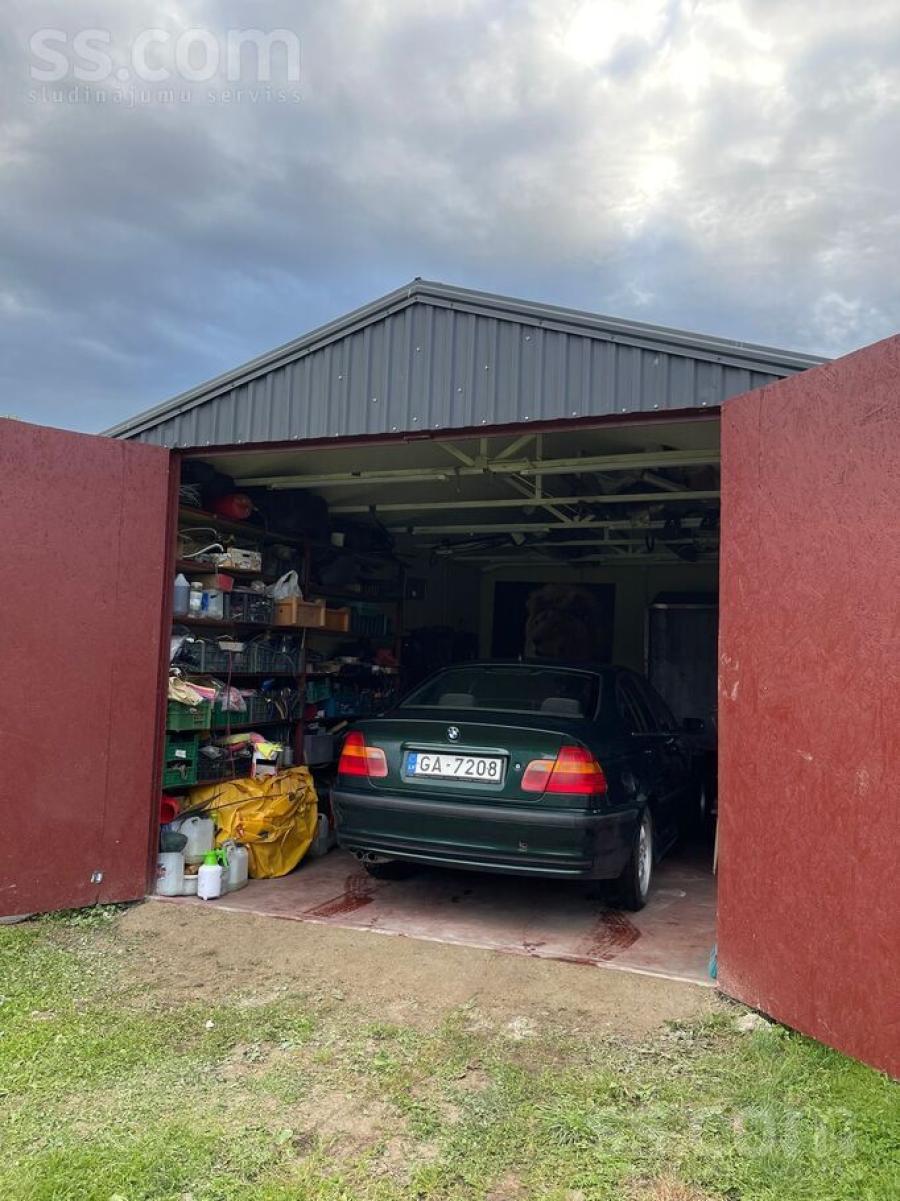 Zaļš BMW 323 1999 Jūrmala, ar dzinēja tilpumu 2.50 L un nobraukumu 400 tūkst. km par 2200 €, foto 12 vietnē AUTOMOTO.COM.LV