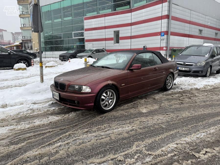 Pelēks BMW 323 2002 Viļņa, ar dzinēja tilpumu 2.30 L un nobraukumu 316 tūkst. km par 5200 €, foto 1 vietnē AUTOMOTO.COM.LV