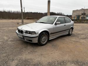 Grey BMW 323 1998 in Zarasai, with an engine capacity of 2.50 L and mileage of 261 thousand km for 1800 €, photo 4 on AUTOMOTO.COM.LV