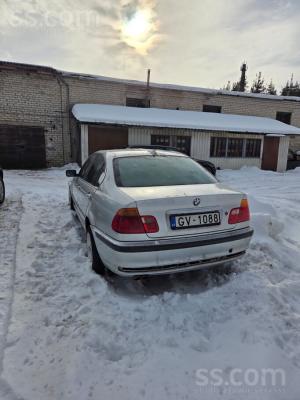 Pelēks BMW 323 1998 Kuldīga, ar dzinēja tilpumu 2.50 L un nobraukumu 358 tūkst. km par 1550 €, foto 5 vietnē AUTOMOTO.COM.LV