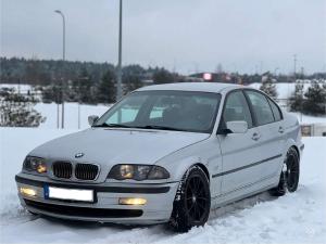Grey BMW 323 2000 in Vilnius, with an engine capacity of 2.50 L and mileage of 349 thousand km for 2350 €, photo  on AUTOMOTO.COM.LV