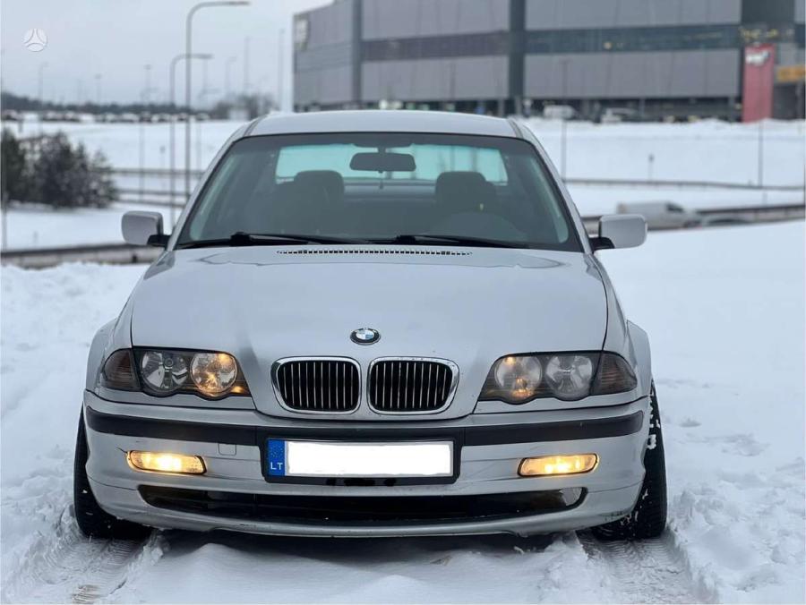 Grey BMW 323 2000 in Vilnius, with an engine capacity of 2.50 L and mileage of 349 thousand km for 2350 €, photo 5 on AUTOMOTO.COM.LV