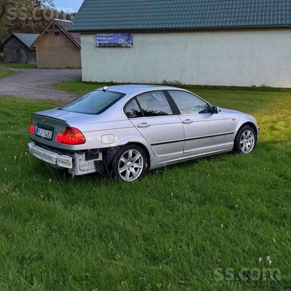 BMW 323 2002 Bauska vietnÄ PelÄks BMW 323 2002 Bauska, ar dzinÄja tilpumu 2.20 L un nobraukumu 263 tÅ«kst. km par 2200 ā¬, foto 4 vietnÄ AUTOMOTO.COM.LV