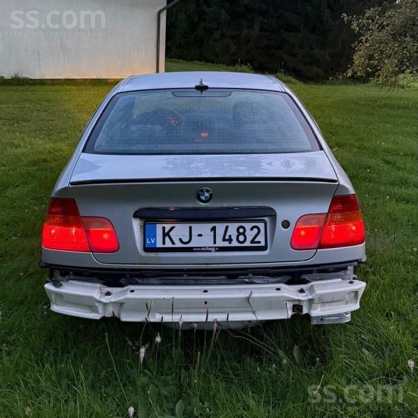 BMW 323 2002 Bauska vietnÄ PelÄks BMW 323 2002 Bauska, ar dzinÄja tilpumu 2.20 L un nobraukumu 263 tÅ«kst. km par 2200 ā¬, foto 5 vietnÄ AUTOMOTO.COM.LV