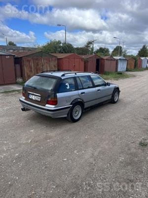 Pelēks BMW 323 1997 Liepāja, ar dzinēja tilpumu 2.00 L un nobraukumu 364 tūkst. km par 2100 €, foto 5 vietnē AUTOMOTO.COM.LV