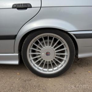 Pelēks BMW 323 1997 Rīga, ar dzinēja tilpumu 2.50 L un nobraukumu 282 tūkst. km par 12000 €, foto 17 vietnē AUTOMOTO.COM.LV