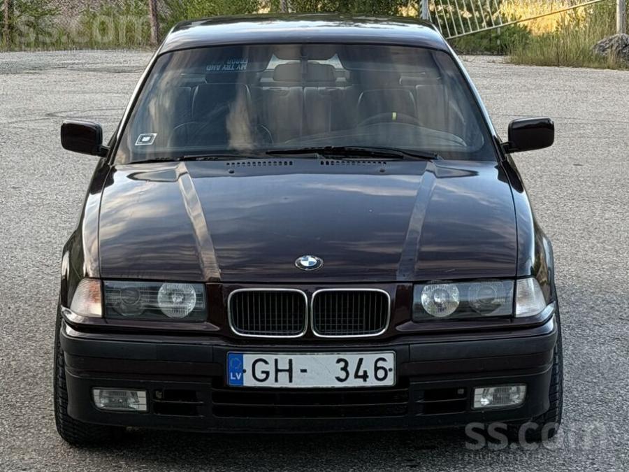 Sarkans BMW 323 1992 Alūksne, ar dzinēja tilpumu 2.50 L un nobraukumu 330 tūkst. km par 4480 €, foto 1 vietnē AUTOMOTO.COM.LV