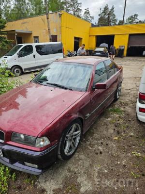 Sarkans BMW 323 1995 Rīga, ar dzinēja tilpumu 3.00 L un nobraukumu 220 tūkst. km par 6600 €, foto 7 vietnē AUTOMOTO.COM.LV