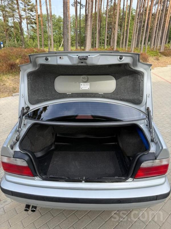 BMW 323 1996 in Talsi, with an engine capacity of 2.50 L and mileage of 180 thousand km for 6450 €, photo 5 on AUTOMOTO.COM.LV
