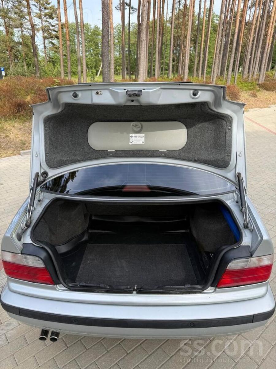 BMW 323 1996 in Talsi, with an engine capacity of 2.50 L and mileage of 180 thousand km for 6450 €, photo 6 on AUTOMOTO.COM.LV
