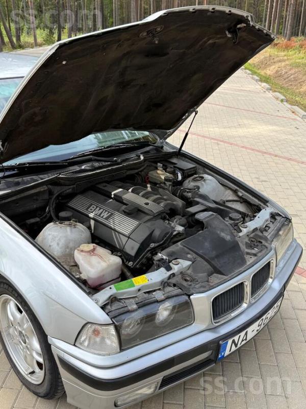 BMW 323 1996 in Talsi, with an engine capacity of 2.50 L and mileage of 180 thousand km for 6450 €, photo 6 on AUTOMOTO.COM.LV