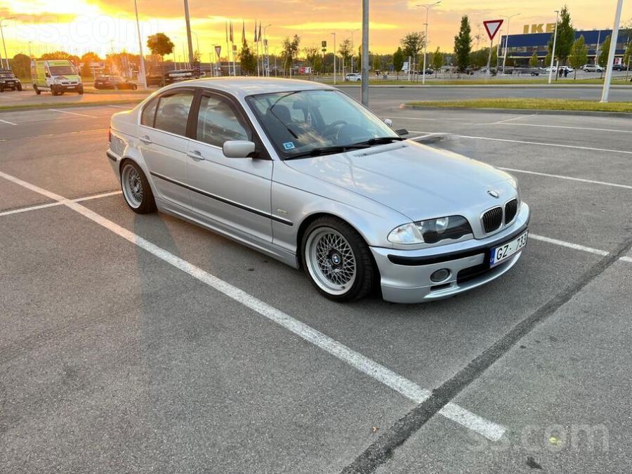 BMW 323 1998 Rīga, ar dzinēja tilpumu 2.50 L un nobraukumu 343 tūkst. km par 2550 €, foto 1 vietnē AUTOMOTO.COM.LV