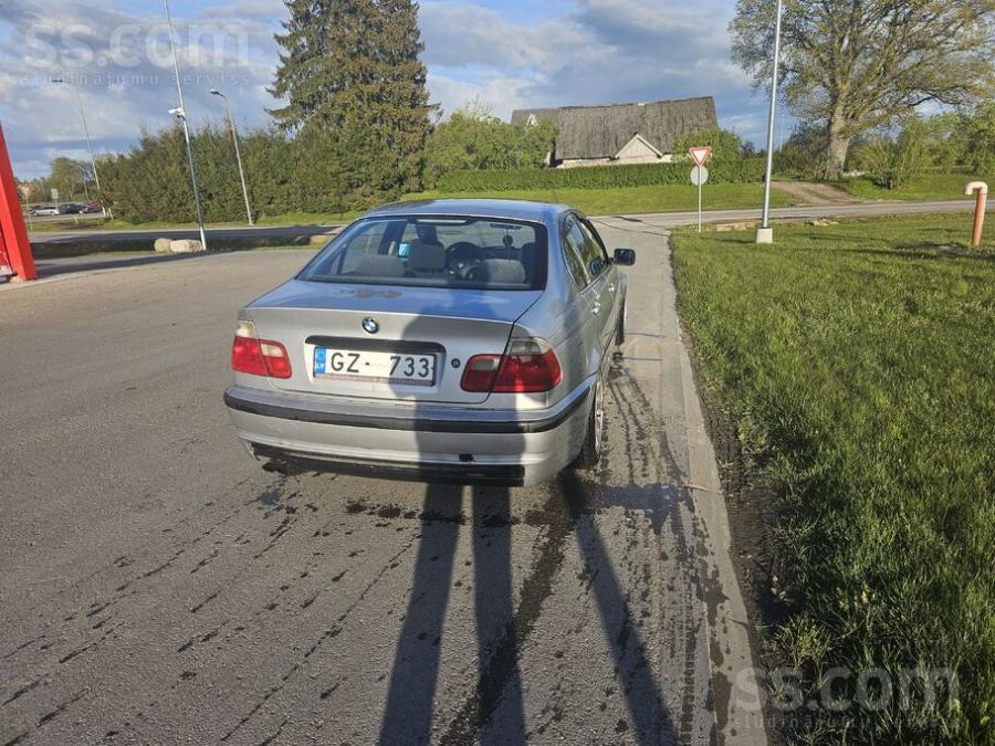 BMW 323 1998 Rīga, ar dzinēja tilpumu 2.50 L un nobraukumu 343 tūkst. km par 2550 €, foto 5 vietnē AUTOMOTO.COM.LV