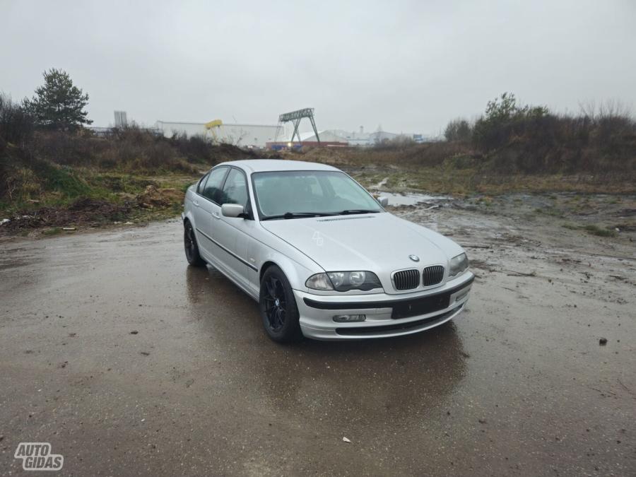 BMW 323 1998 in Vilnius, with an engine capacity of 2.50 L and mileage of 343 thousand km for 2200 €, photo 1 on AUTOMOTO.COM.LV