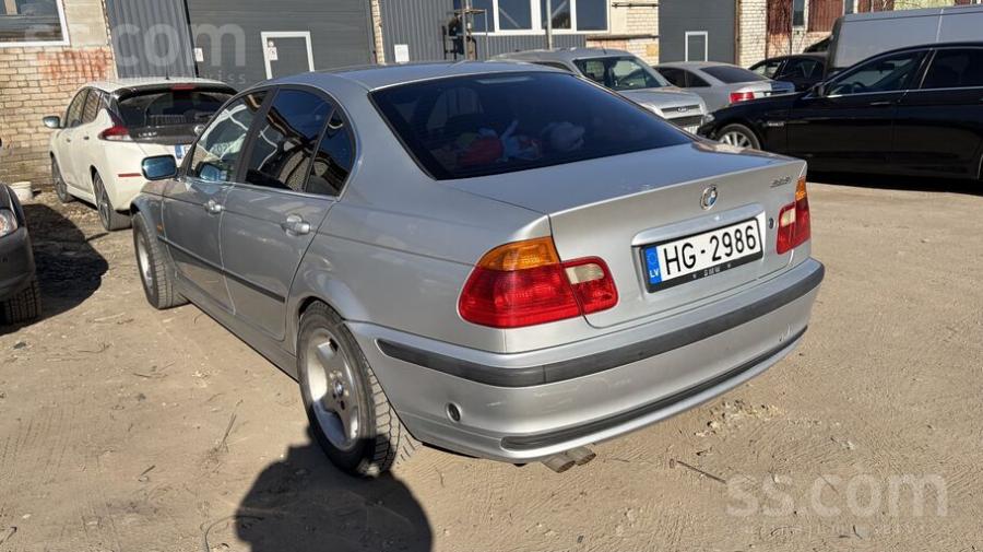 BMW 323 1998 in Riga, with an engine capacity of 2.50 L and mileage of 189 thousand km for 2600 €, photo 5 on AUTOMOTO.COM.LV