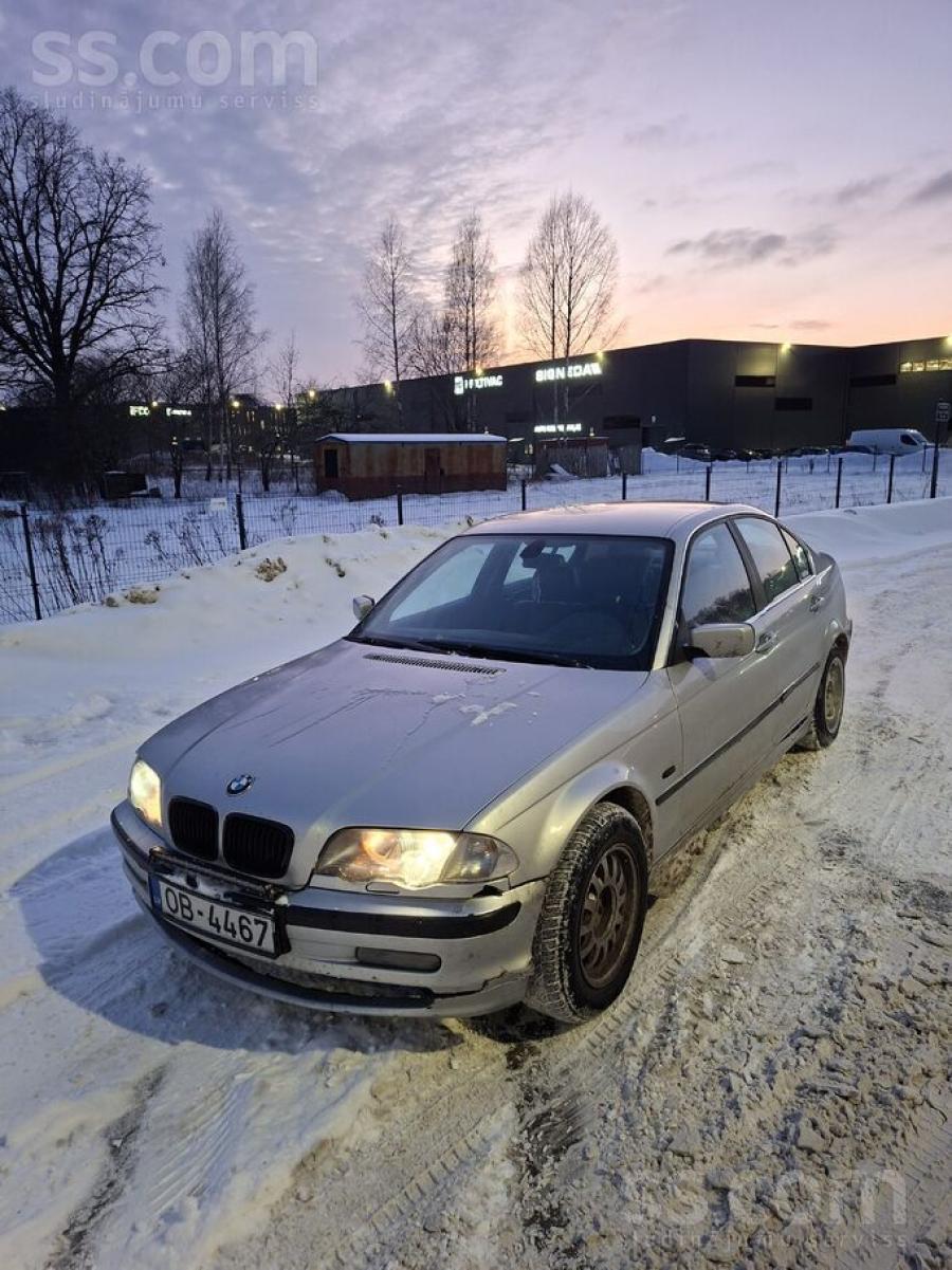 BMW 323 1999 in Riga, with an engine capacity of 2.50 L and mileage of 449 thousand km for 1800 €, photo 2 on AUTOMOTO.COM.LV