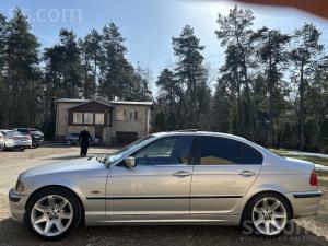 BMW 323 1999 Rīga, ar dzinēja tilpumu 2.50 L un nobraukumu 245 tūkst. km par 5000 €, foto  vietnē AUTOMOTO.COM.LV