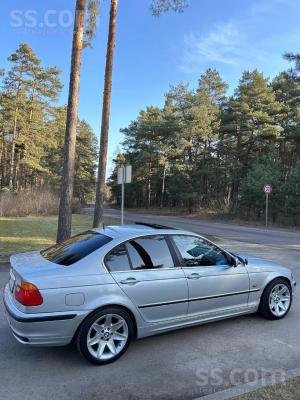 BMW 323 1999 Rīga, ar dzinēja tilpumu 2.50 L un nobraukumu 245 tūkst. km par 5000 €, foto 5 vietnē AUTOMOTO.COM.LV
