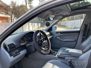 BMW 323 1999 Rīga, ar dzinēja tilpumu 2.50 L un nobraukumu 245 tūkst. km par 5000 €, foto 12 vietnē AUTOMOTO.COM.LV
