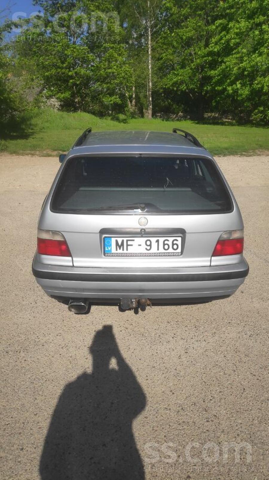 BMW 323 1996 in Kuldiga, with an engine capacity of 2.50 L and mileage of 355 thousand km for 4150 €, photo 5 on AUTOMOTO.COM.LV