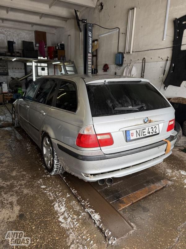 BMW 323 2001 in Vilnius, with an engine capacity of 2.30 L and mileage of 300 thousand km for 1700 €, photo 4 on AUTOMOTO.COM.LV