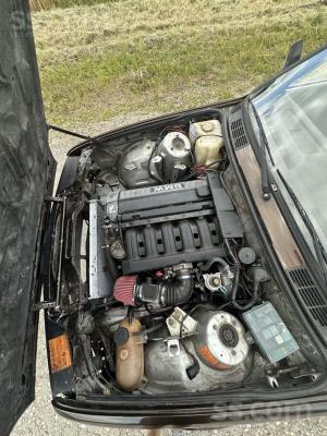 Brown BMW 324 1985 in Jelgava, with an engine capacity of 2.50 L and mileage of 291 thousand km for 5000 €, photo 9 on AUTOMOTO.COM.LV