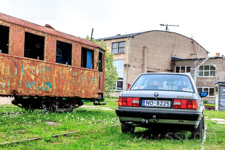 Grey BMW 324 1987 in Gulbene, with an engine capacity of 2.40 L and mileage of 138 thousand km for 8000 €, photo 5 on AUTOMOTO.COM.LV