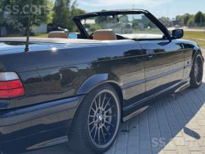 Melns BMW 325 1994 Liepāja, ar dzinēja tilpumu 2.50 L un nobraukumu 233 tūkst. km par 5700 €, foto 8 vietnē AUTOMOTO.COM.LV