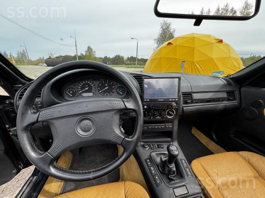 Melns BMW 325 1994 Liepāja, ar dzinēja tilpumu 2.50 L un nobraukumu 233 tūkst. km par 5700 €, foto 15 vietnē AUTOMOTO.COM.LV