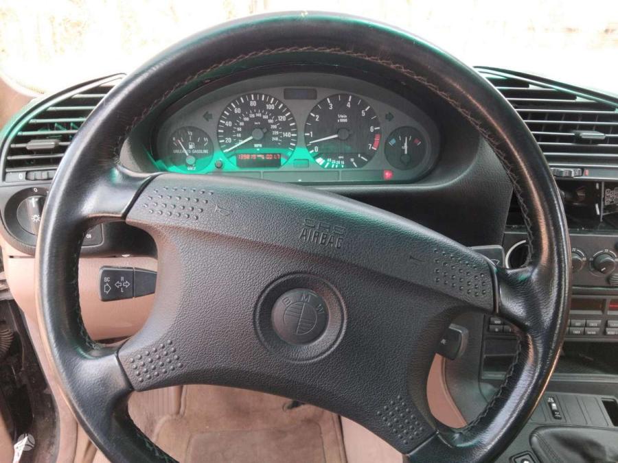 Melns BMW 325 1995 Klaipėda, ar dzinēja tilpumu 2.50 L un nobraukumu 225 tūkst. km par 5700 €, foto 15 vietnē AUTOMOTO.COM.LV