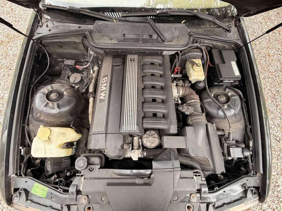 Melns BMW 325 1995 Klaipėda, ar dzinēja tilpumu 2.50 L un nobraukumu 225 tūkst. km par 5700 €, foto 25 vietnē AUTOMOTO.COM.LV
