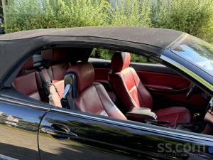 Black BMW 325 2004 in Riga, with an engine capacity of 2.50 L and mileage of 169 thousand km for 6500 €, photo 6 on AUTOMOTO.COM.LV