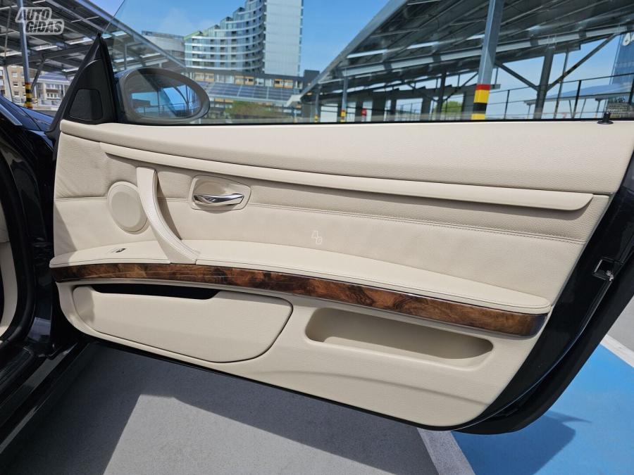 Melns BMW 325 2007 Viļņa, ar dzinēja tilpumu 3.00 L un nobraukumu 309 tūkst. km par 8900 €, foto 24 vietnē AUTOMOTO.COM.LV