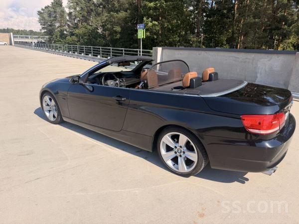 Melns BMW 325 2007 Rīga, ar dzinēja tilpumu 3.00 L un nobraukumu 201 tūkst. km par 8500 €, foto 6 vietnē AUTOMOTO.COM.LV