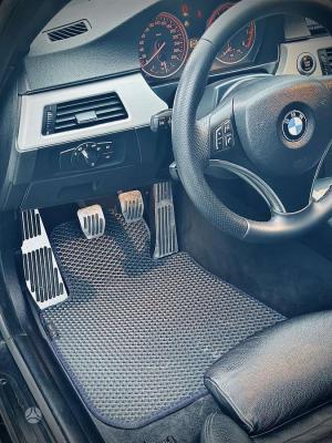 Black BMW 325 2007 in Ukmerge, with an engine capacity of 3.00 L and mileage of 227 thousand km for 9000 €, photo 12 on AUTOMOTO.COM.LV