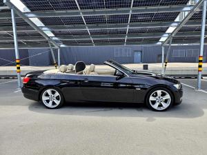 Melns BMW 325 2007 Viļņa, ar dzinēja tilpumu 3.00 L un nobraukumu 309 tūkst. km par 8600 €, foto 7 vietnē AUTOMOTO.COM.LV
