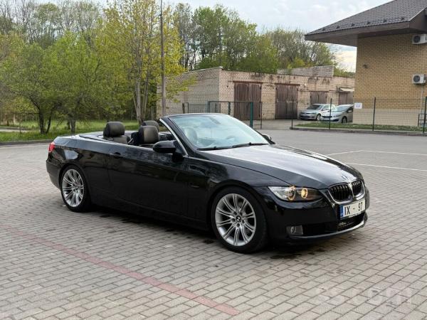 Melns BMW 325 2008 Preiļi, ar dzinēja tilpumu 3.00 L un nobraukumu 415 tūkst. km par 8100 €, foto 3 vietnē AUTOMOTO.COM.LV