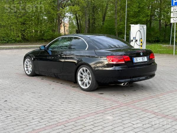 Melns BMW 325 2008 Preiļi, ar dzinēja tilpumu 3.00 L un nobraukumu 415 tūkst. km par 8100 €, foto 5 vietnē AUTOMOTO.COM.LV