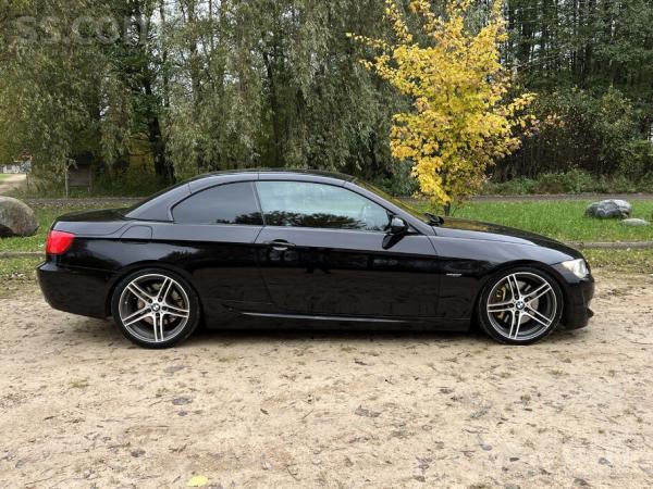 Black BMW 325 2010 in Riga, with an engine capacity of 3.00 L and mileage of 0 thousand km for 14900 €, photo 3 on AUTOMOTO.COM.LV