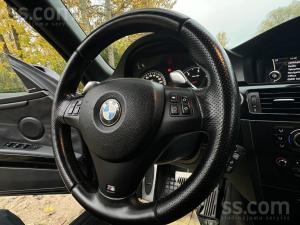 Black BMW 325 2010 in Riga, with an engine capacity of 3.00 L and mileage of 0 thousand km for 13500 €, photo 23 on AUTOMOTO.COM.LV