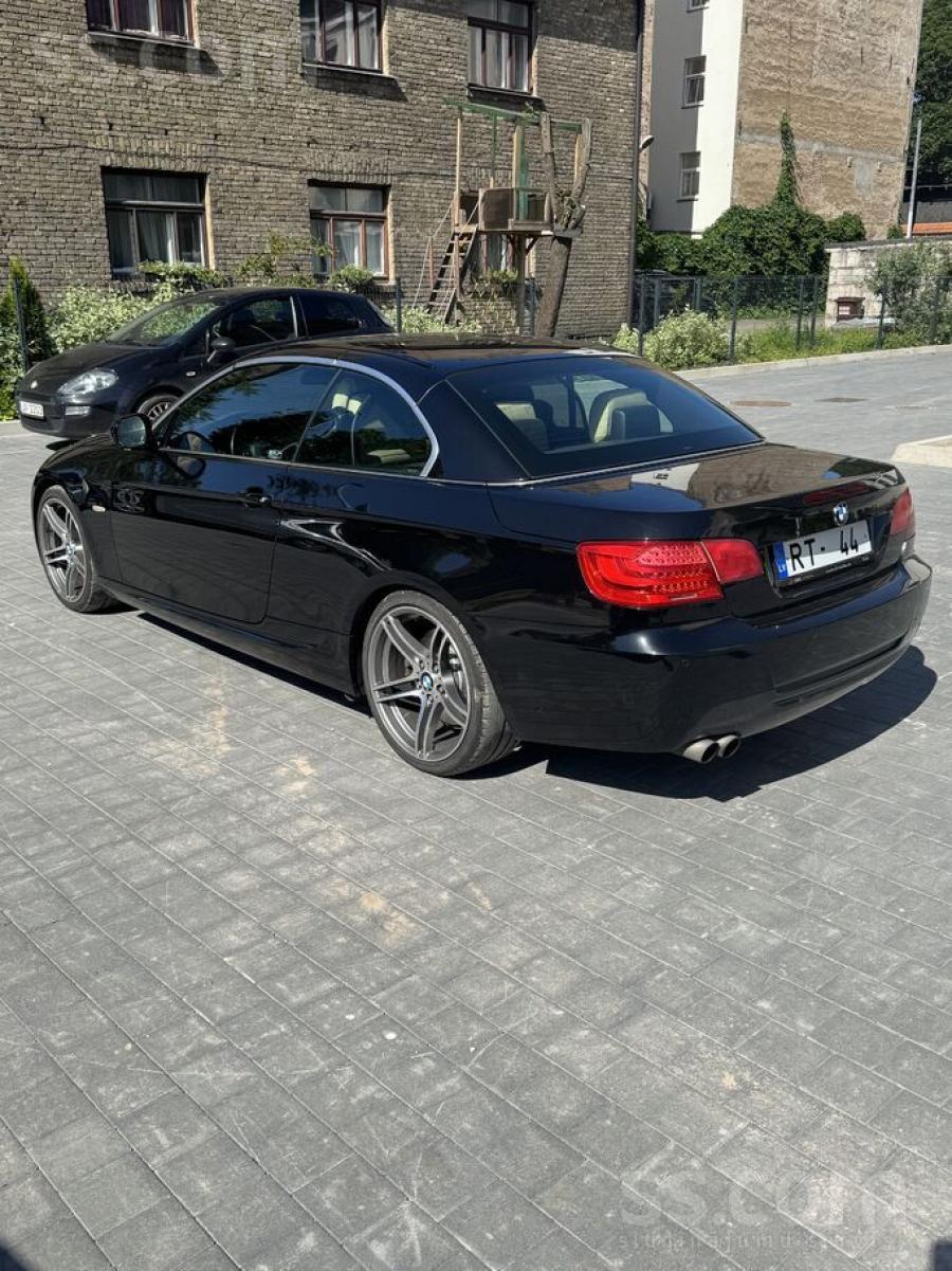Melns BMW 325 2021 Rīga, ar dzinēja tilpumu 3.00 L un nobraukumu 196 tūkst. km par 11000 €, foto 3 vietnē AUTOMOTO.COM.LV