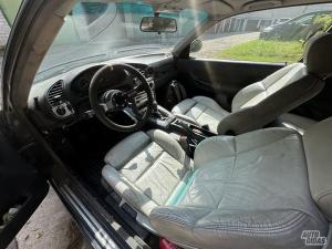 Melns BMW 325 1992 Viļņa, ar dzinēja tilpumu 2.50 L un nobraukumu 330 tūkst. km par 3800 €, foto 7 vietnē AUTOMOTO.COM.LV