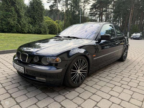 Black BMW 325 2001 in Visaginas, with an engine capacity of 2.50 L and mileage of 253 thousand km for 3250 €, photo 2 on AUTOMOTO.COM.LV