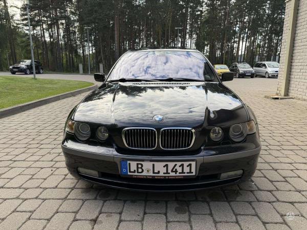 Black BMW 325 2001 in Visaginas, with an engine capacity of 2.50 L and mileage of 253 thousand km for 3250 €, photo 3 on AUTOMOTO.COM.LV