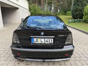 Black BMW 325 2001 in Visaginas, with an engine capacity of 2.50 L and mileage of 253 thousand km for 3250 €, photo 6 on AUTOMOTO.COM.LV