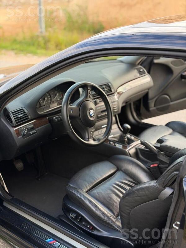 Black BMW 325 2001 in Tukums, with an engine capacity of 2.50 L and mileage of 248 thousand km for 9500 €, photo 6 on AUTOMOTO.COM.LV