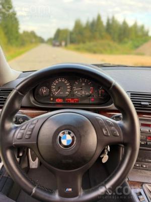 Black BMW 325 2001 in Tukums, with an engine capacity of 2.50 L and mileage of 248 thousand km for 9500 €, photo 8 on AUTOMOTO.COM.LV