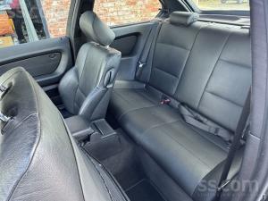 Black BMW 325 2002 in Talsi, with an engine capacity of 2.50 L and mileage of 198 thousand km for 4500 €, photo 13 on AUTOMOTO.COM.LV