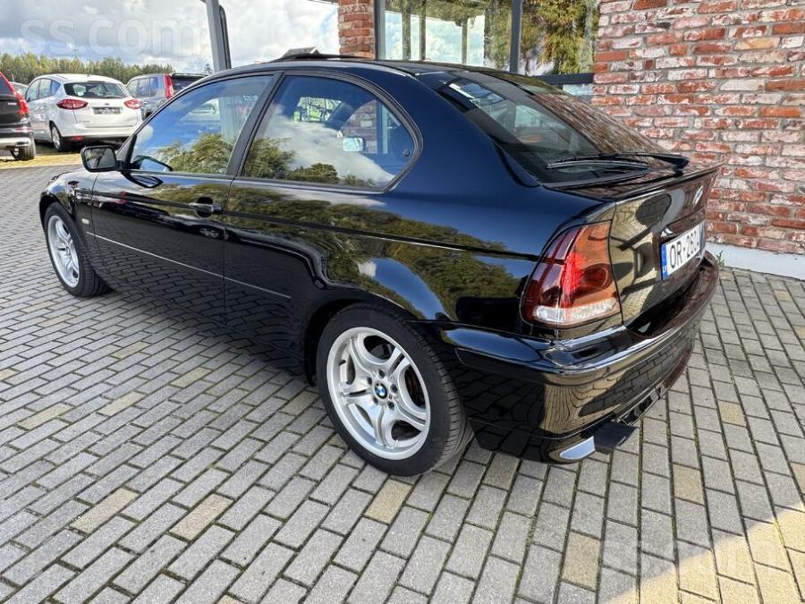 Black BMW 325 2002 in Talsi, with an engine capacity of 2.50 L and mileage of 198 thousand km for 4500 €, photo 7 on AUTOMOTO.COM.LV