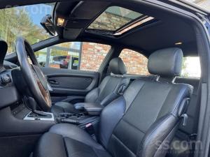 Black BMW 325 2002 in Talsi, with an engine capacity of 2.50 L and mileage of 198 thousand km for 4500 €, photo 14 on AUTOMOTO.COM.LV